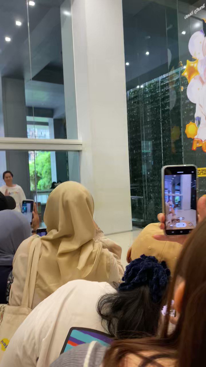 Shian 🦋 on Twitter: "😭😭😭😭😭 #winynny @winny_thanawin https://t.co/DJmuSIfJnM" / Twitter