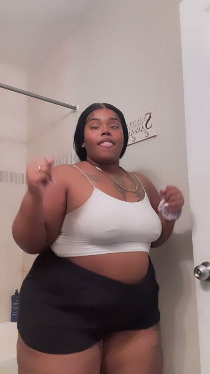 Bigbootyred🥀 On Twitter My Ass Fat Asf🤣