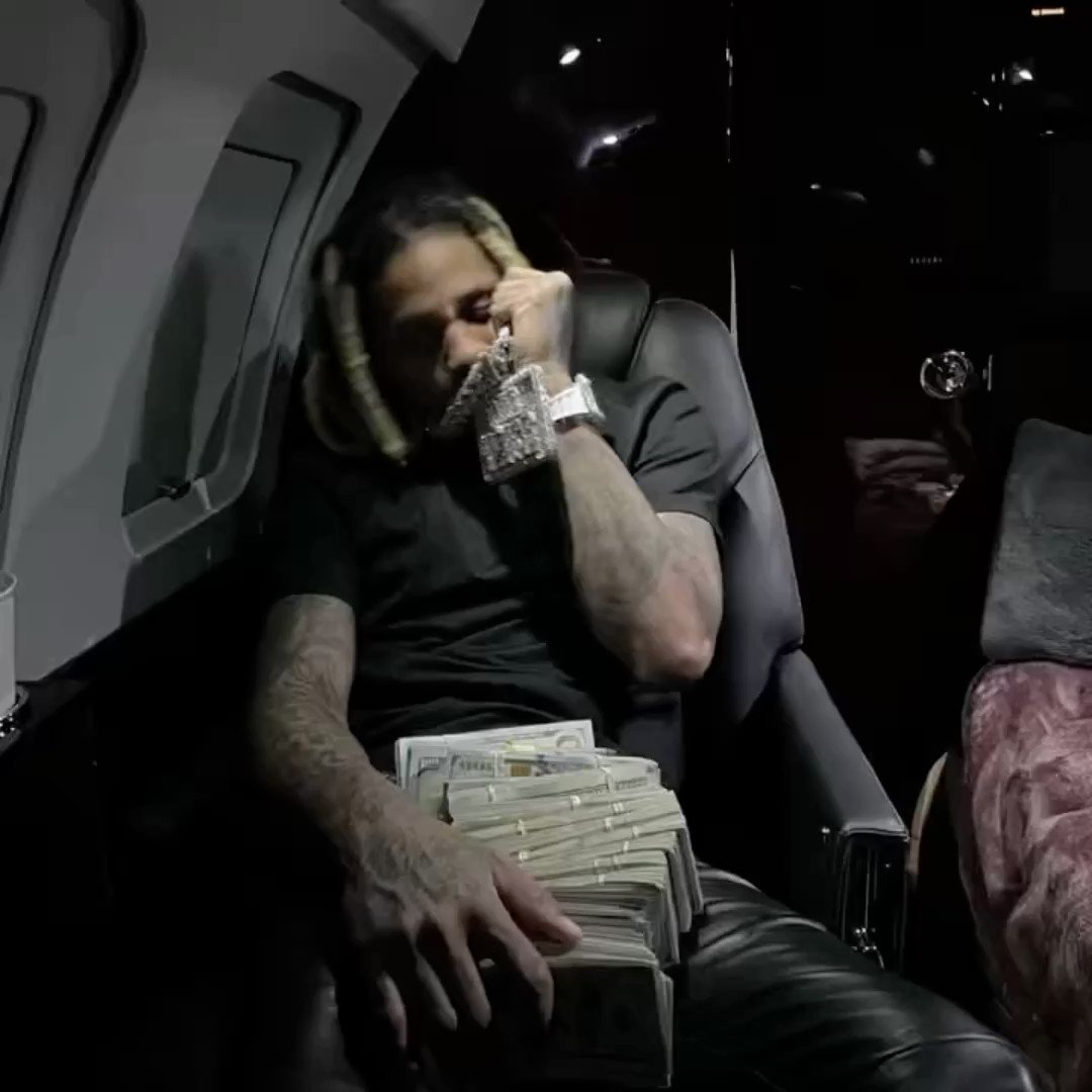 Hiphopdx On Twitter Lil Durk Says Hes Worse Than Kevin Gates In Axed Drake Verse Im Down