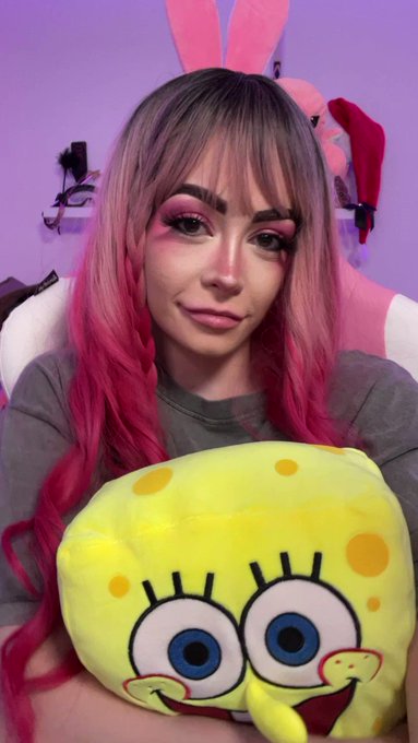 TW Pornstars - @yammykko Videos from Twitter.