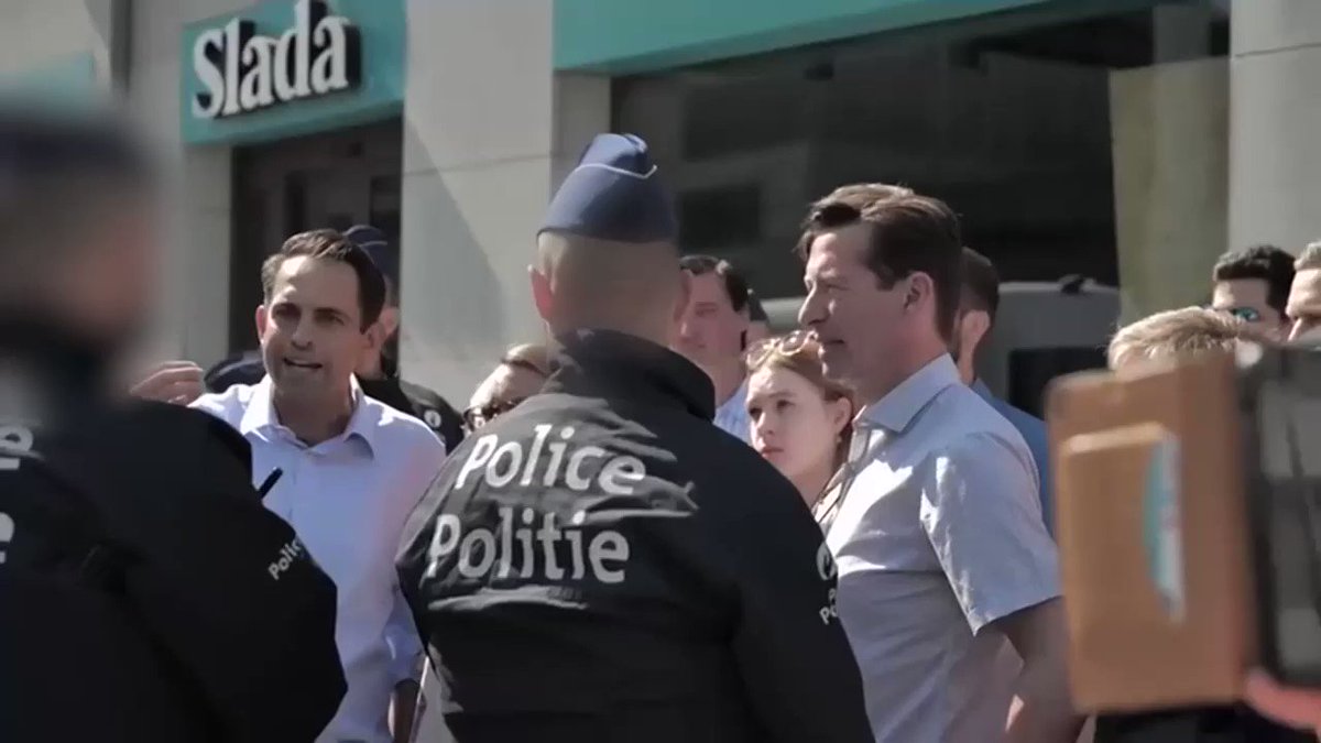 Ton Aarts on Twitter: "Vlaams Belang wappies, over anderen: Al die demonstranten moeten leren ...