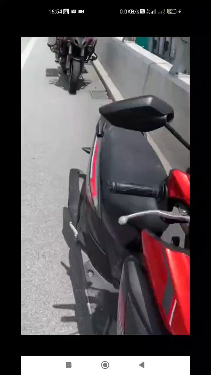 | firdaus on Twitter: "Rider big bike maut, tercampak jatuh dari flyover SUKE elak motor lawan ...