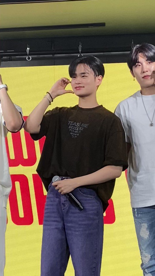 AB6IX 현장 - min.t (ミント)