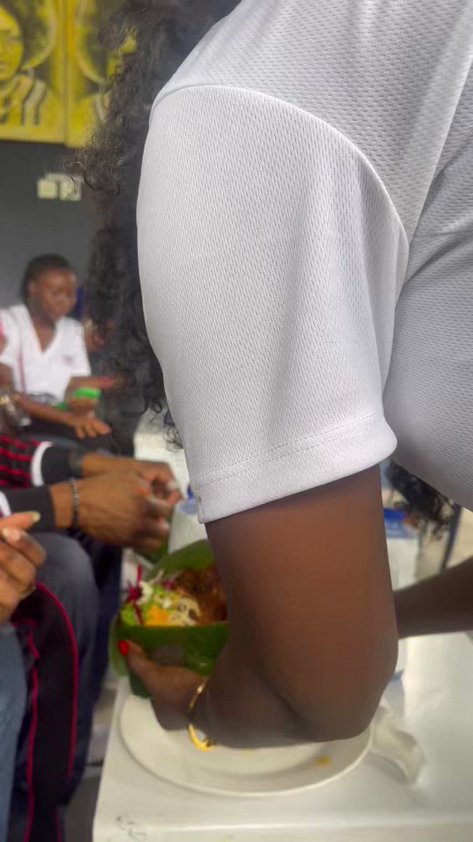 Mum Triple ZZZ on Twitter: "RT @PerpetualAfriy5: Foodie 😂😂😂😂 KANAGA JNR IN GHANA AKWAABA KANAGA ...