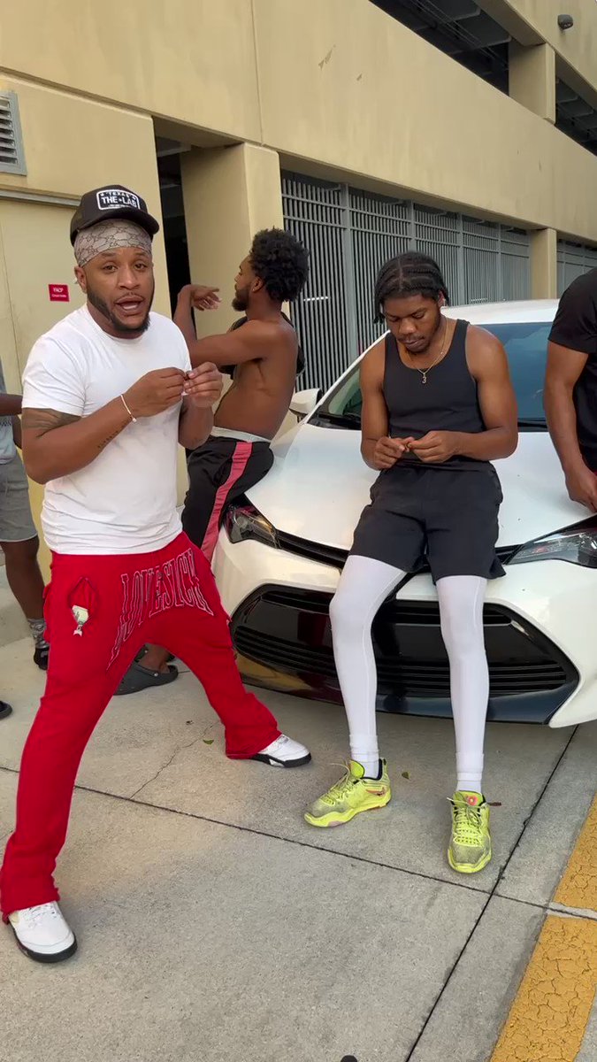 Mr Elite πΊπΈ On Twitter Rt Bendadonnn Do You Niggas Not Like Females