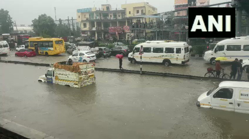 ANI on Twitter: "#WATCH | Heavy waterlogging in parts of Gurugram after rain lashed the city ...