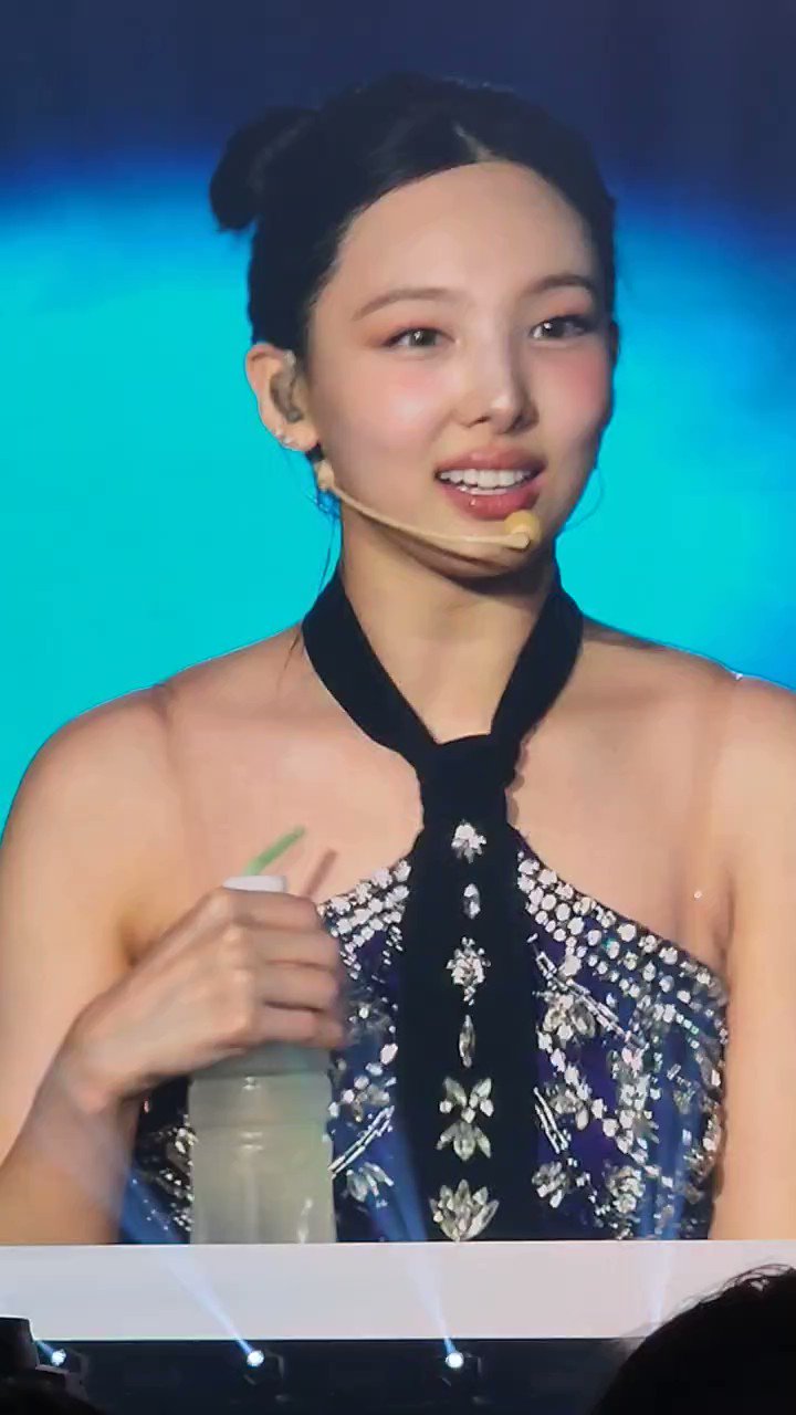 A Fan on Twitter: "Nayeon https://t.co/eCdMJpNPYd" / Twitter