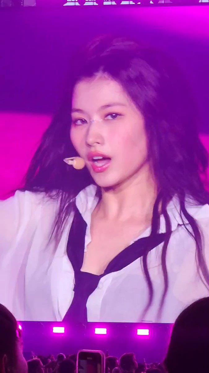 Yae Miko Lesbian On Twitter Rt Twicesonchaeng Sana Solo