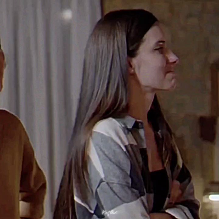 n;a on Twitter: "a resposta é sim valentina 🛐 https://t.co/m9qnl3A745" / Twitter