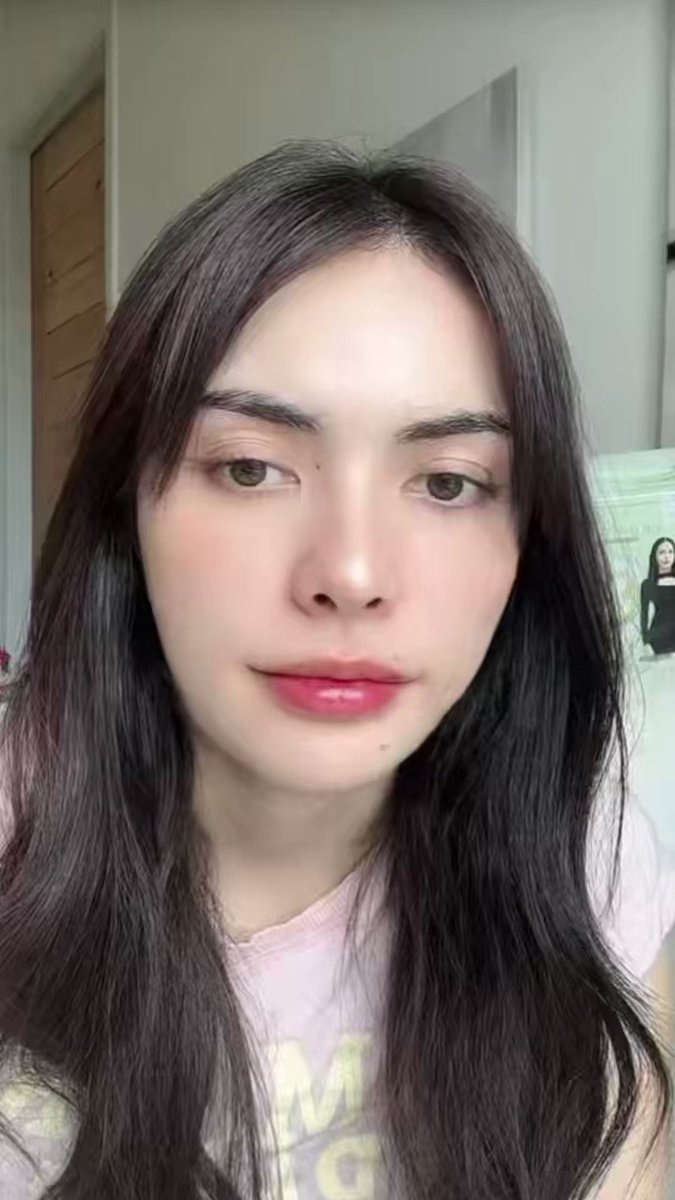 ดีอีเออา ʕ•ᴥ•ʔ วราติน On Twitter ชล ไม่ไป เราไม่ชอบคนปากเเข็ง 🫣🫣🫣