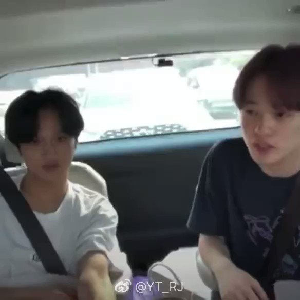 ˶ᵔ ᵕ ᵔ˶ On Twitter น้องเล่อเล่าว่าช่วงนี้น้องๆค่อนข้างเหนื่อย จน