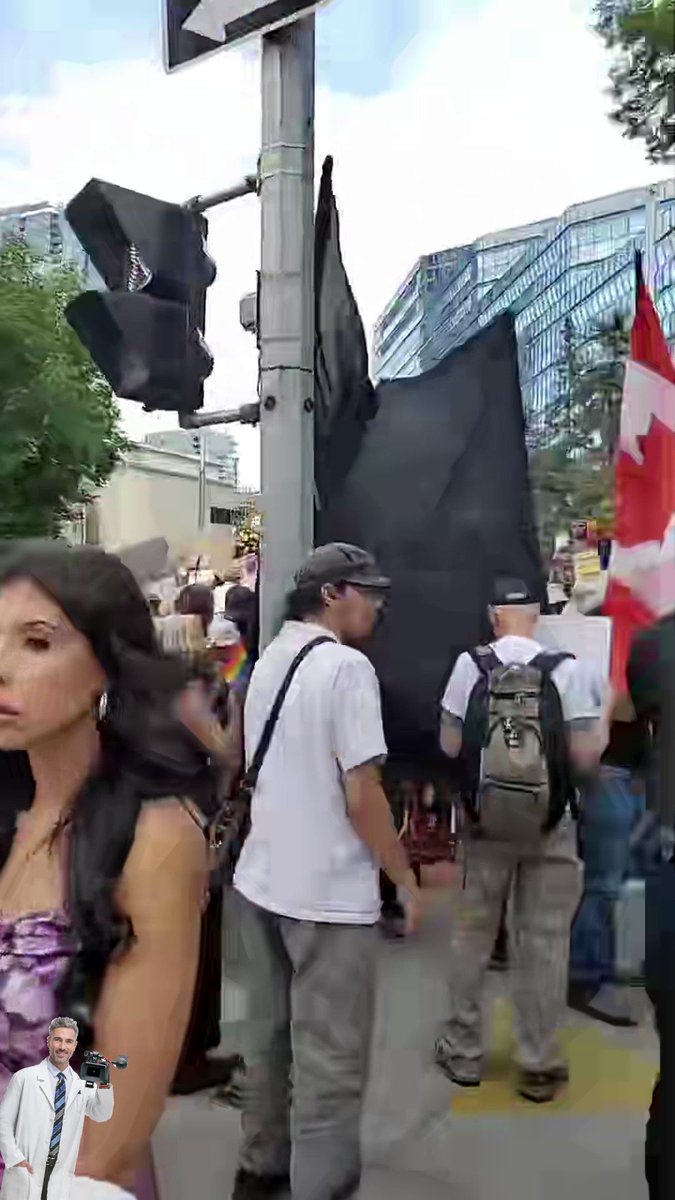 Tiktok Scientist On Twitter A Couple Of Protesters Were Taken Aside By Police During The 