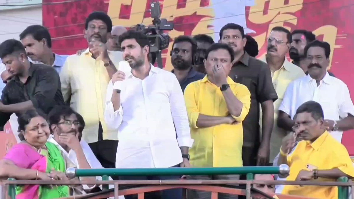 YSR Congress Party on Twitter: "పావం 😂 సినబాబు కి స్క్రిప్టు గుర్తుకు రావట్లేదు అనుకుంటా ...