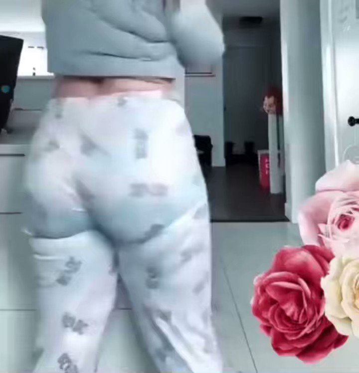 ᅠ ᅠ ᅠ ᅠ ᅠ ᅠ ᅠ ᅠ ᅠ ᅠ ᅠ ᅠ ᅠ ᅠ ᅠ ᅠ ᅠ ᅠ🗡️🎀. on Twitter: "she’s twerking to bait [𝐓𝐇𝐄 𝐑𝐄𝐀𝐃𝐄𝐑] to her ...