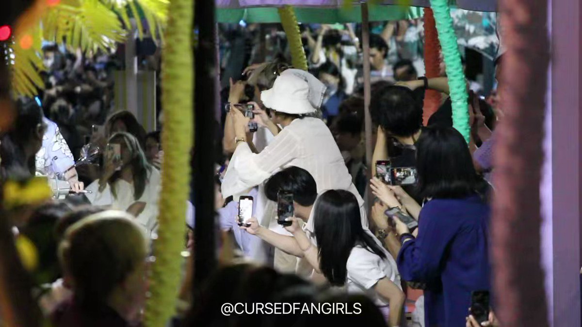 CursedFangirls★彡 on Twitter: "This is why the process of turning to be P’Win cannot be approved ...