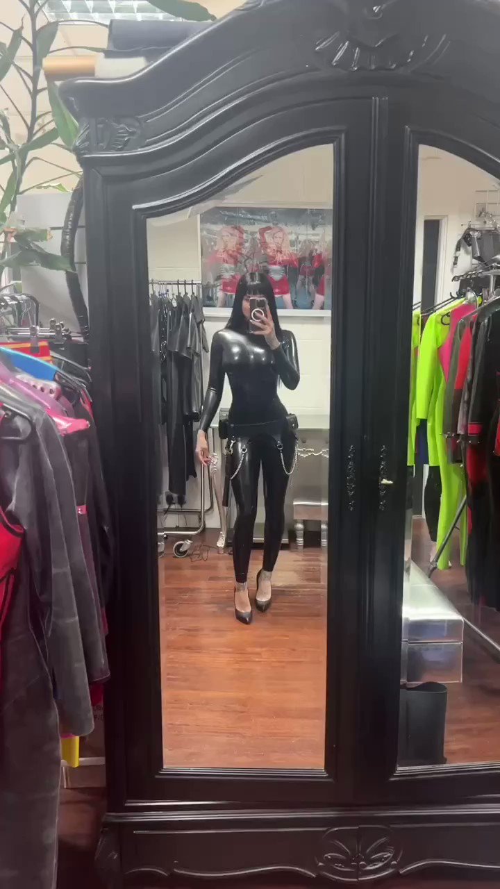 Jpww1001 On Twitter Sexy Hot Selfie Sound Up Mistress Mika 🖤