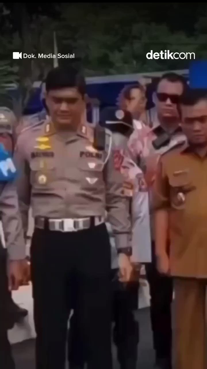 detikcom on Twitter: detikcom on Twitter: