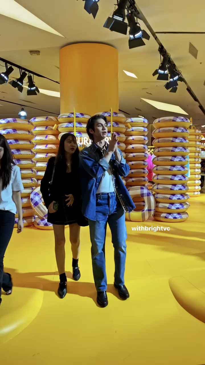 Jennie 🐶🧡 On Twitter She Looked Very Stylish My First Time Seeing A Gmmtv Manager Fully