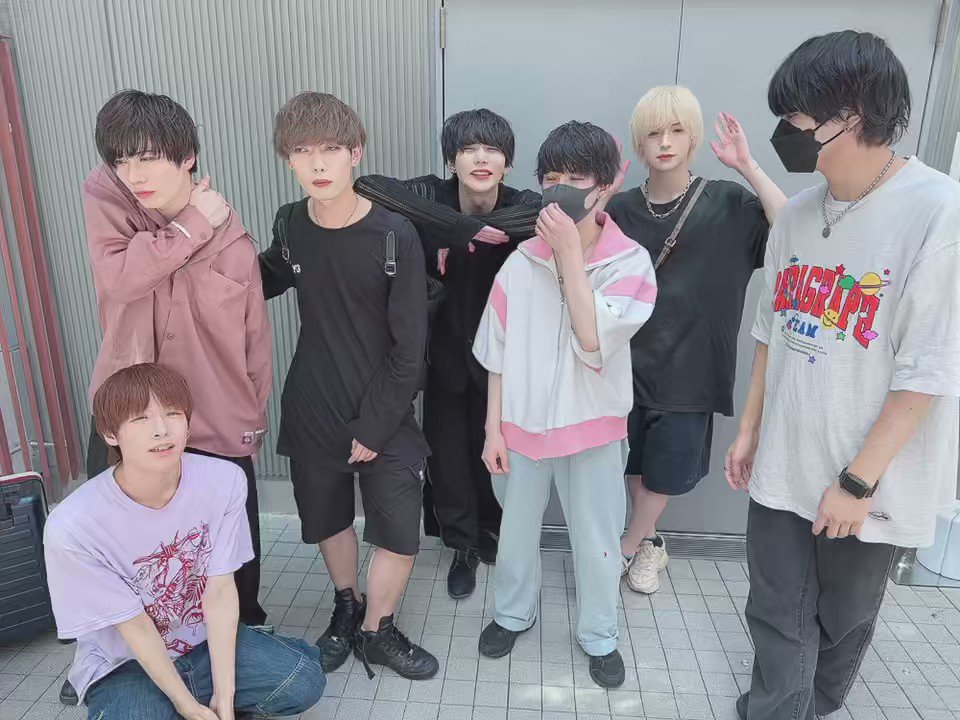 【公式】WAAARZ on Twitter: "🔥7/7 OLI FES! vol.14🔥 こんちわ🙌こへです🦖 本日は初のZepp Shinjukuお越しいただきありがとうございました‼️ ...