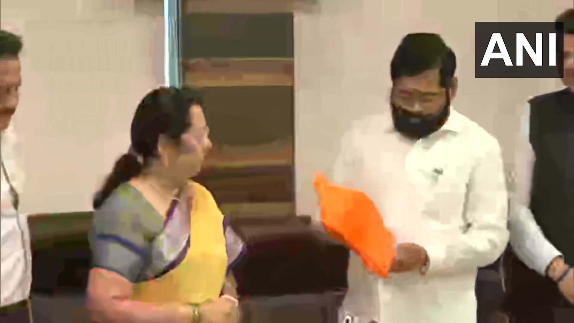 ANI on Twitter: "#WATCH | Uddhav Thackeray faction leader Neelam Gorhe joins Maharashtra Chief ...