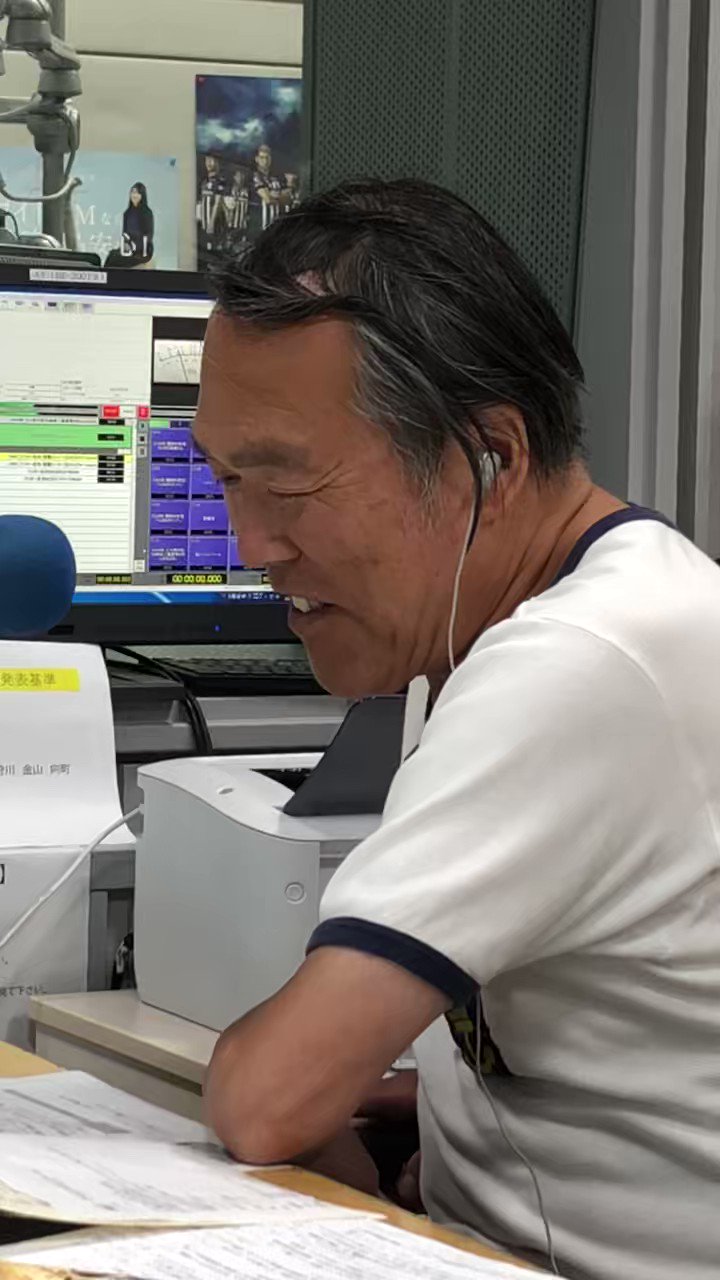 YBCラジオ on Twitter: "そして #ラッキーウィークものまね選手権？ #ドンキー佐藤 劇場です🤣 https://t.co/yWWJkyVlFO" / Twitter