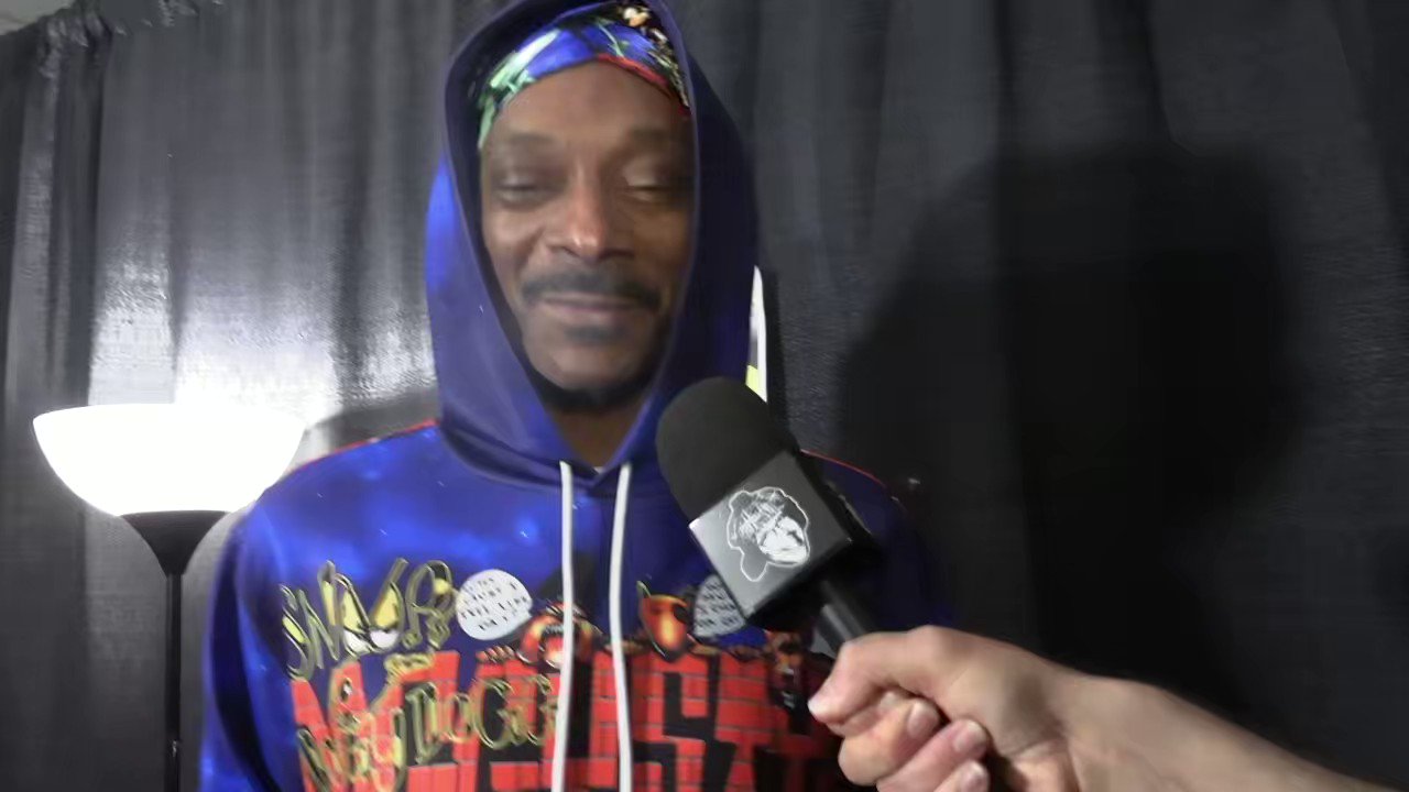 Nardwuar on Twitter: "Here’s a clip of a *new* interview I did with Snoop Dogg! Check out the ...