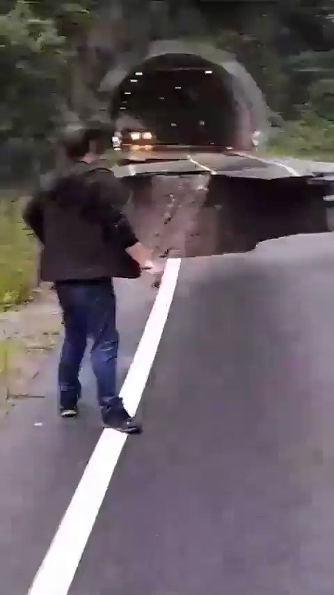 Энергия на шару On Twitter Ну вот ливни дошли и до Турции T