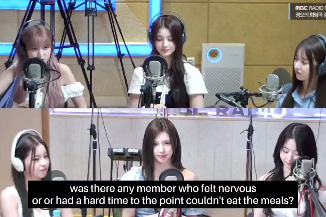 nmixx pics on Twitter: "JYP PD-nim invited NMIXX to have a meal together before the album ...