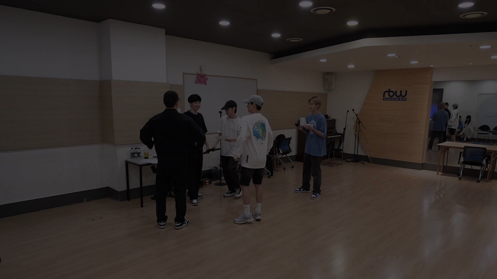 RBW Official on Twitter: "📢 #RBW #DSP #WM RBW 2023 SUMMER FES 🌈𝐎𝐯𝐞𝐫 𝐭𝐡𝐞 𝐑𝐚𝐢𝐧𝐛𝐨𝐰 - 𝐒𝐄𝐎𝐔𝐋🌈 VOCAL ...