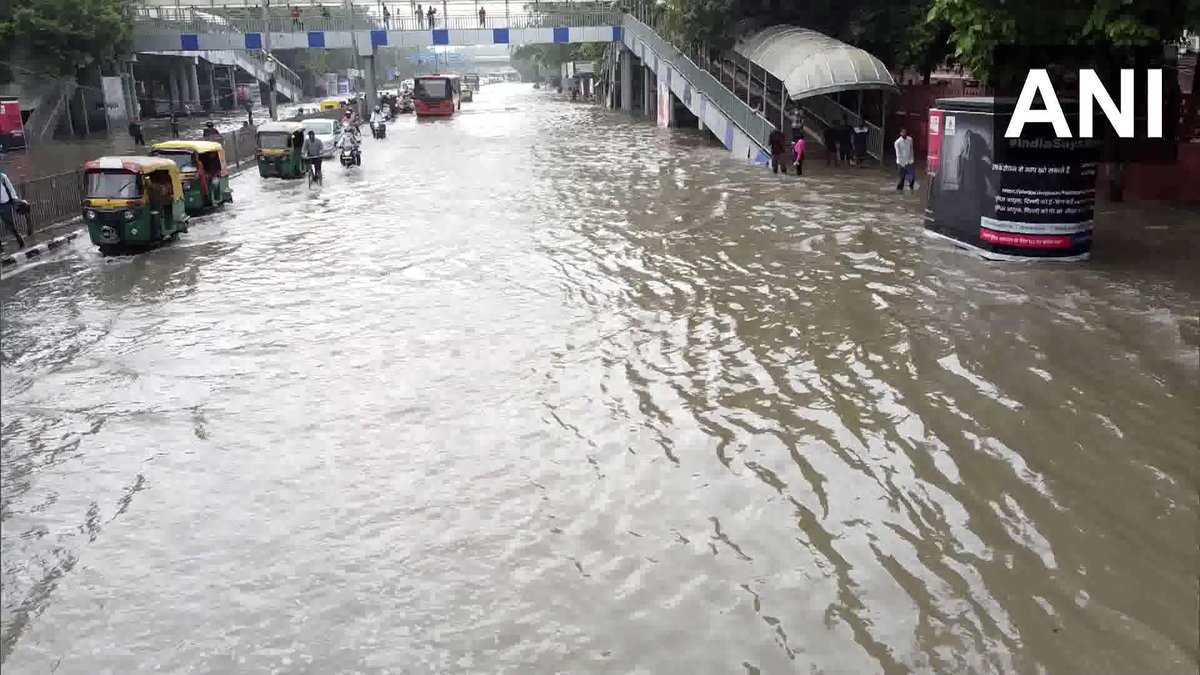 Ani On Twitter Watch Delhi Severe Waterlogging On Ito Road Due To