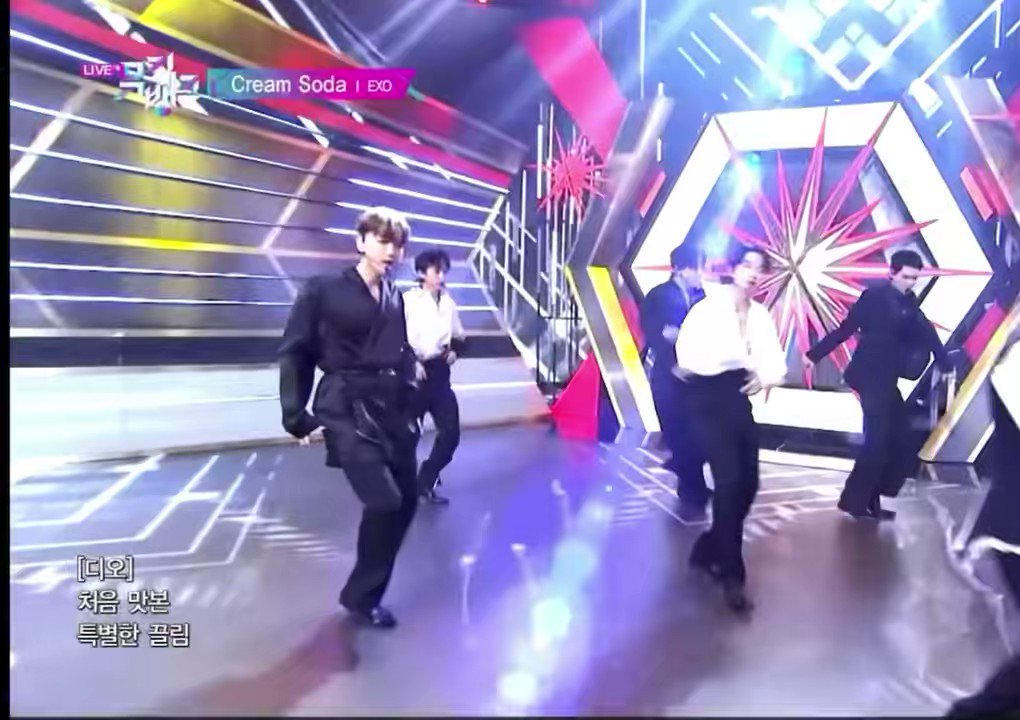 CHANYEOL GLOBAL on Twitter: "Cream Soda - EXO [Music Bank] | KBS WORLD TV 230714 🔗:https://t.co ...