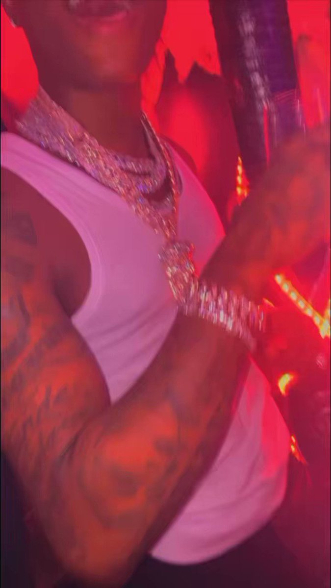 POCO LEE on Twitter: "HBD BIG BAD WIZ STAY WINNING 👑🏆 @wizkidayo 🦅🎉🎉"