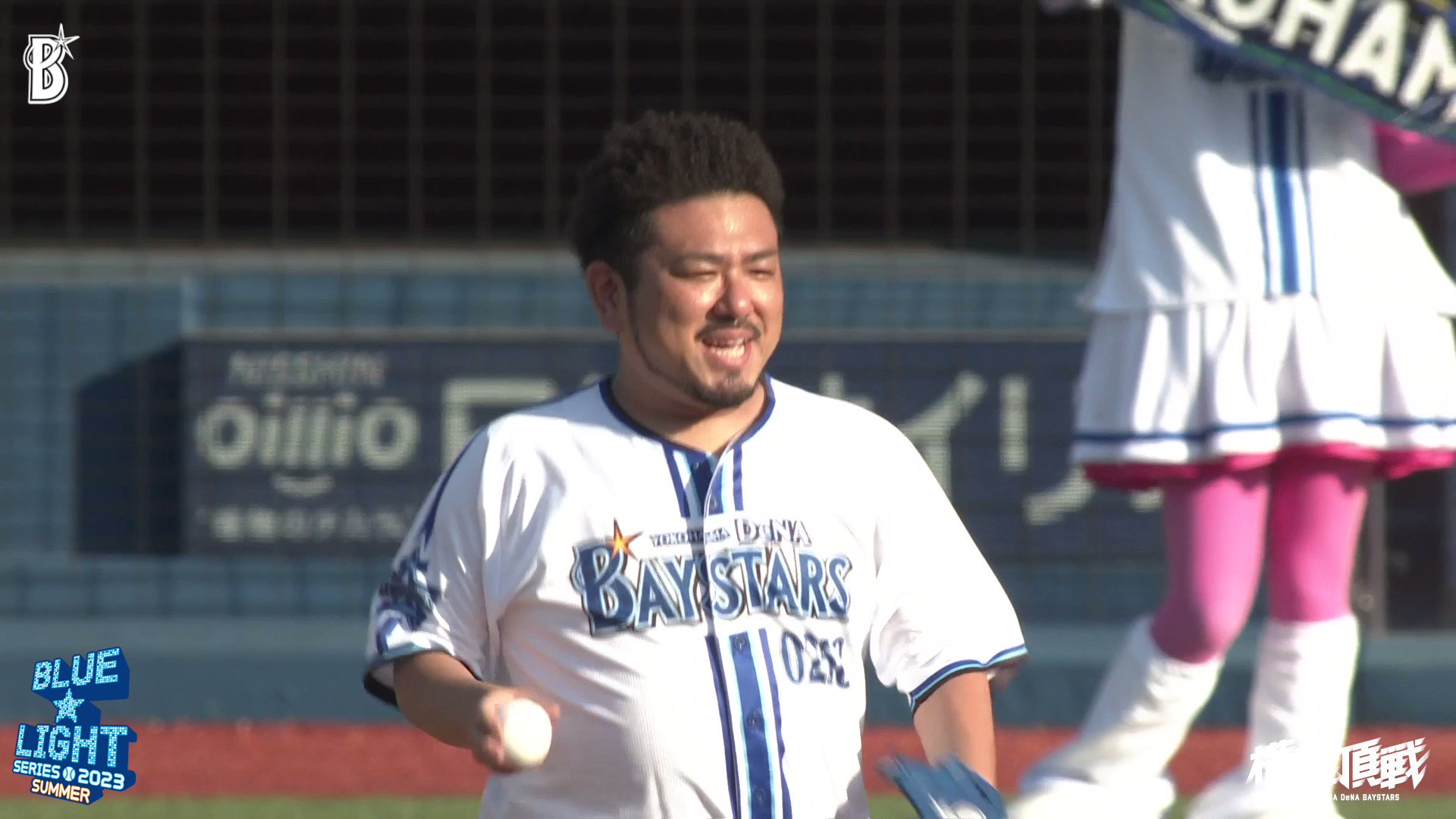 横浜denaベイスターズ On Twitter 本日の「 エムトラストナイター」の始球式に登場した 鬼越トマホーク の 金ちゃん ⚾️