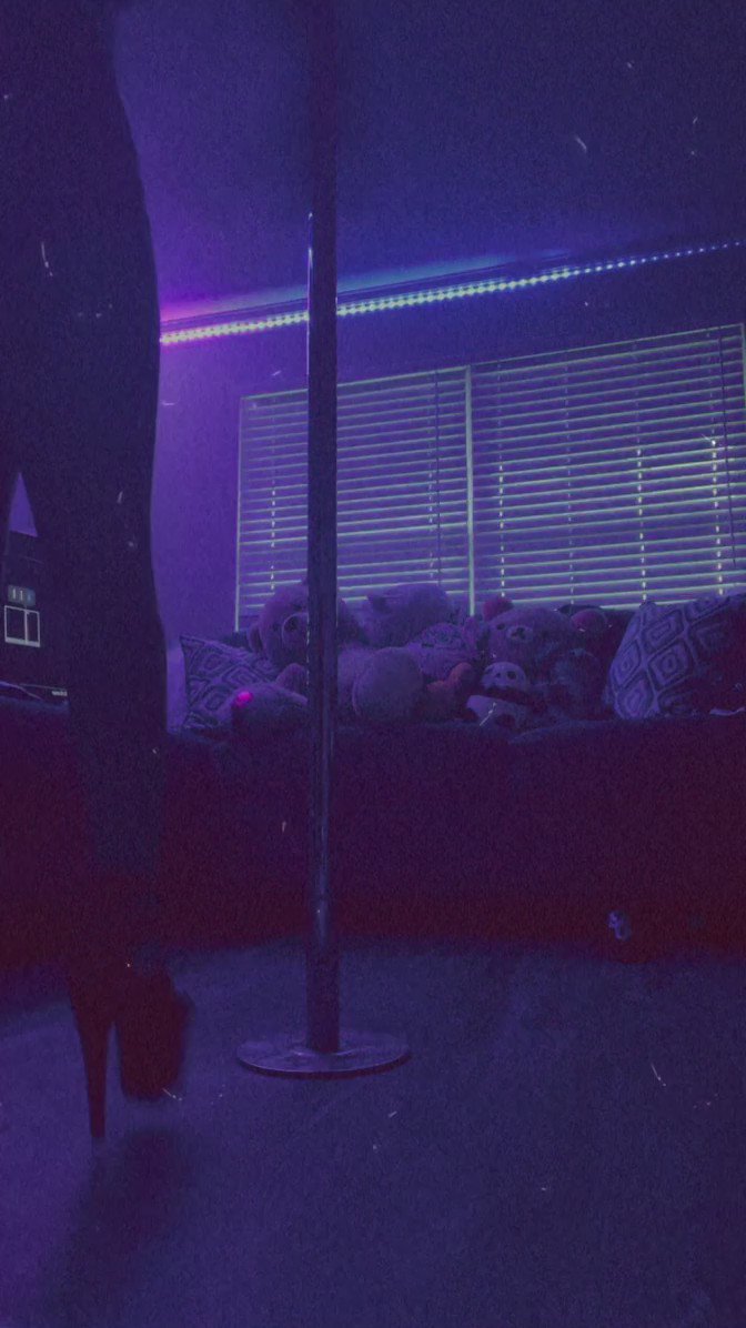 Violet Spice •the Blue Eyed Babe🩵 On Twitter Right Before I Got Into
