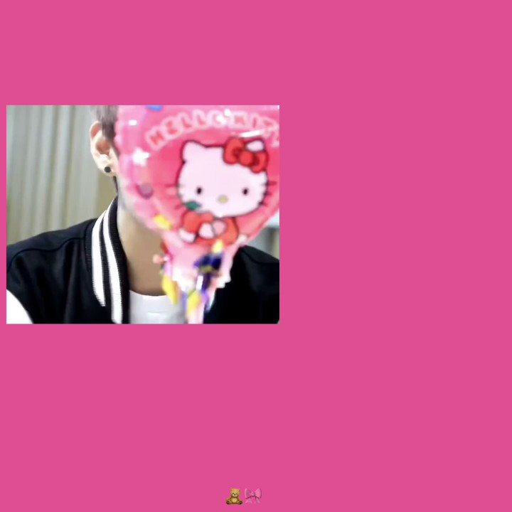 nay on Twitter: "RT @warmbabybear: #taehyung as hello kitty 🎀🩷"