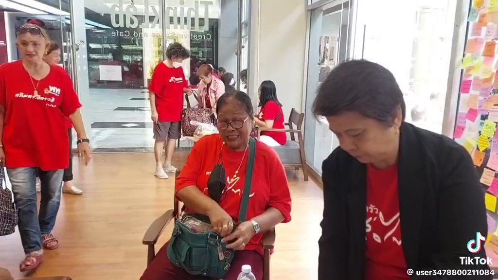 บ้งเก่ง 🧻 On Twitter ป้ากลุ่มนี้ไม่ต่างอะไรกับ สว เหี้ย คนแก่ เหี้ยๆ พวกนั้นเลย ความคิดความ