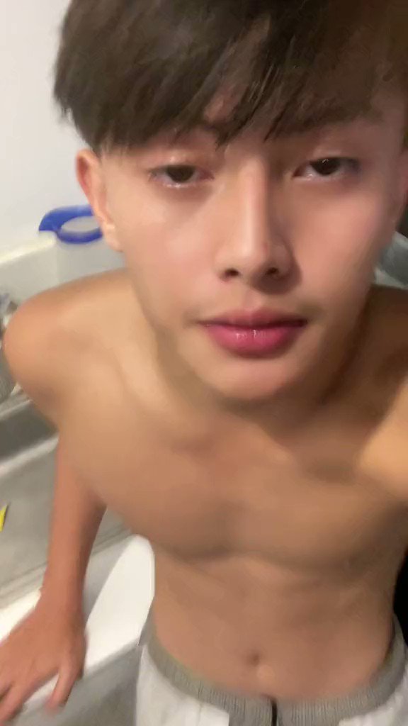 KWEENless EMEROT 🥺 on Twitter: "Veve Voy, you stay on my mind Fulfill my fantasies I think about ...