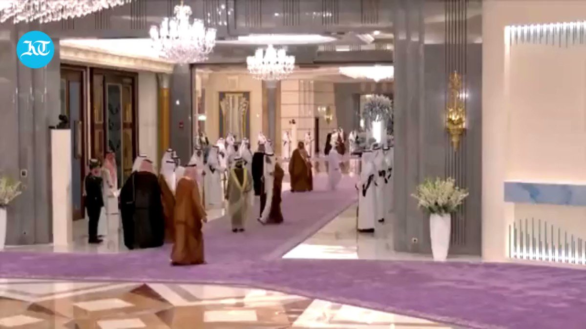 Khaleej Times on Twitter: "#ICYMI: 📹 Vice-President and Prime Minister of the UAE @HHShkMohd met ...