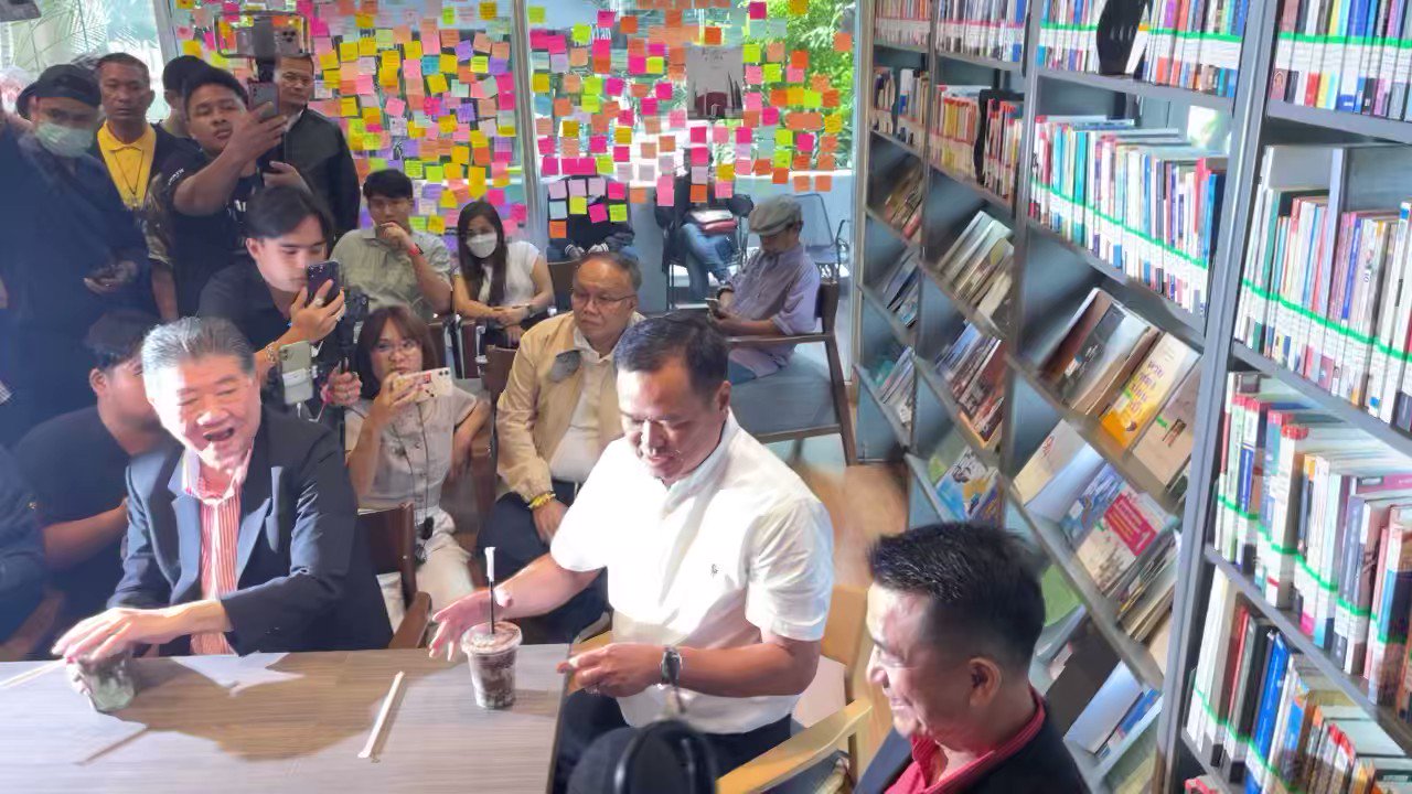 เพื่อไทยกรุงเทพฯ on Twitter: "อนุทิน ชาญวีรกุล เยือน Think Lab ชิมมิ้นต์ช็อก ลั่น ให้ 11 เต็ม 10 ...