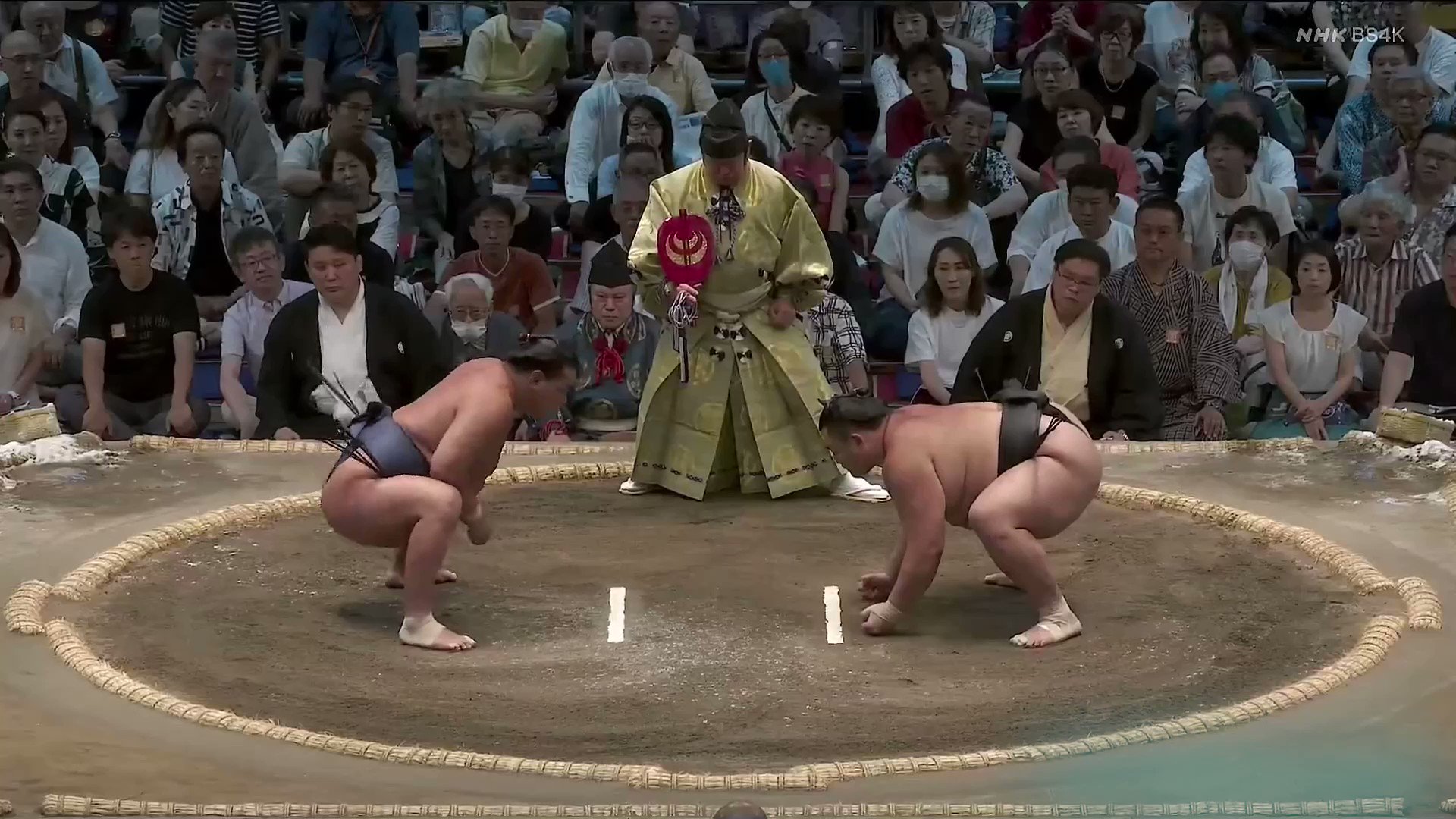 Dan Sweeney on Twitter: "Sumo Saturday: Hoshoryu hits a nice twisting throw from the over-arm ...