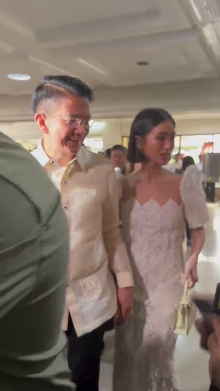 CNN Philippines on Twitter: "@syinocencio @mcpagdanganan Senator Chiz Escudero arrives at ...