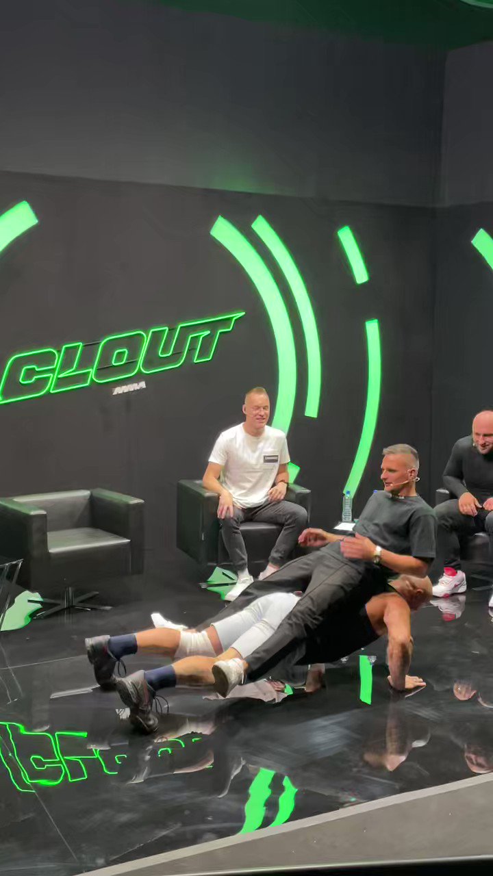 CLOUT MMA on Twitter: "😂😂😂 https://t.co/ekZOtnBIOZ" / Twitter