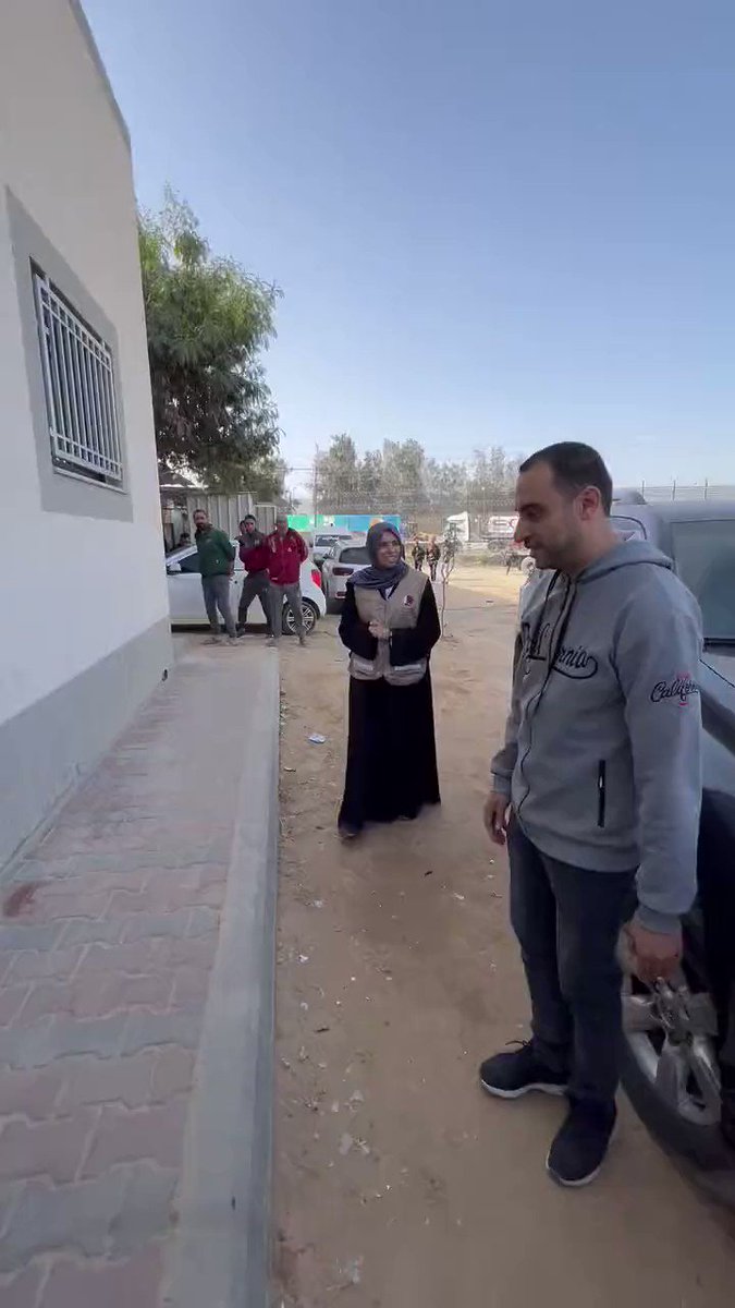 صحيفة الشرق القطرية من قلب غزة سعادة السيدة لولوة بنت راشد الخاطر
