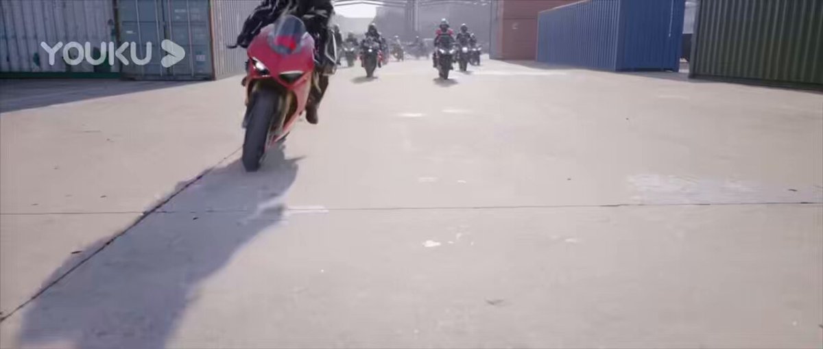 猜猜我是谁 - posfie