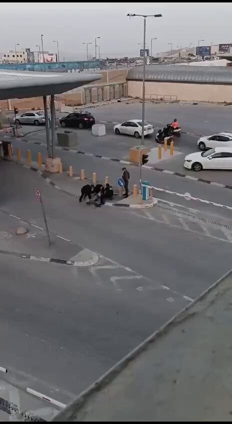 تلفزيون فلسطين الاحتلال يعتقل 8 مواطنين من دير نظام شمال غرب رام الله