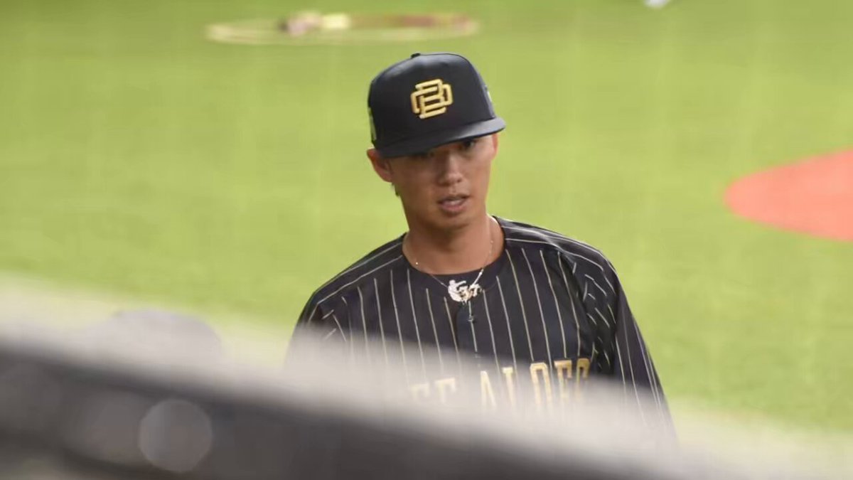 𝑰𝒔𝒉𝒊𝒌𝒂𝒘𝒂 𝑹𝒚𝒐 - posfie