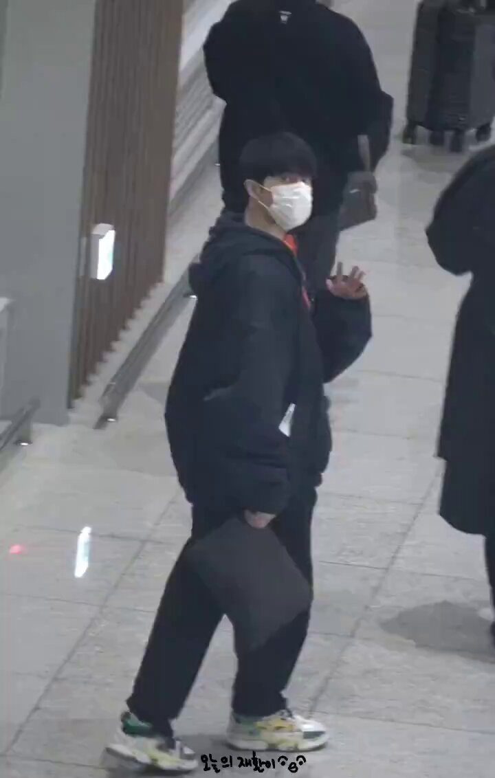 vixx 240127 - posfie