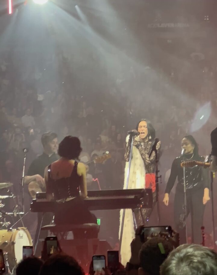 Dua Lipa Covers AC/DC's 'Highway to Hell' During Melbourne Show on March 17, 2025, Kicking Off ...