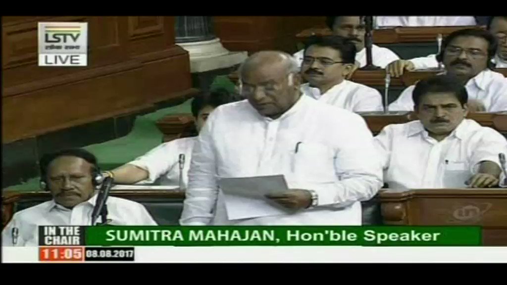Congress on Twitter: "Shri Mallikarjun Kharge speaks about the attack on Congress VP Rahul ...