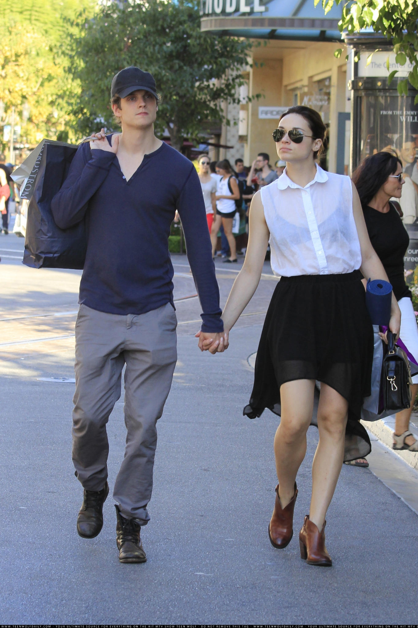 Daniel Sharman Girlfriend